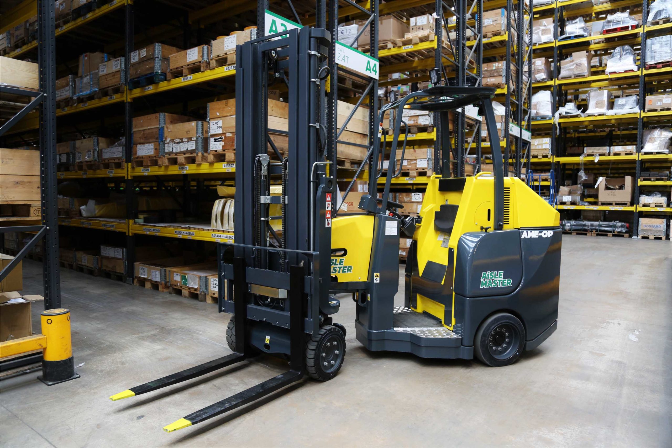 New versatile forklift - Glass Times
