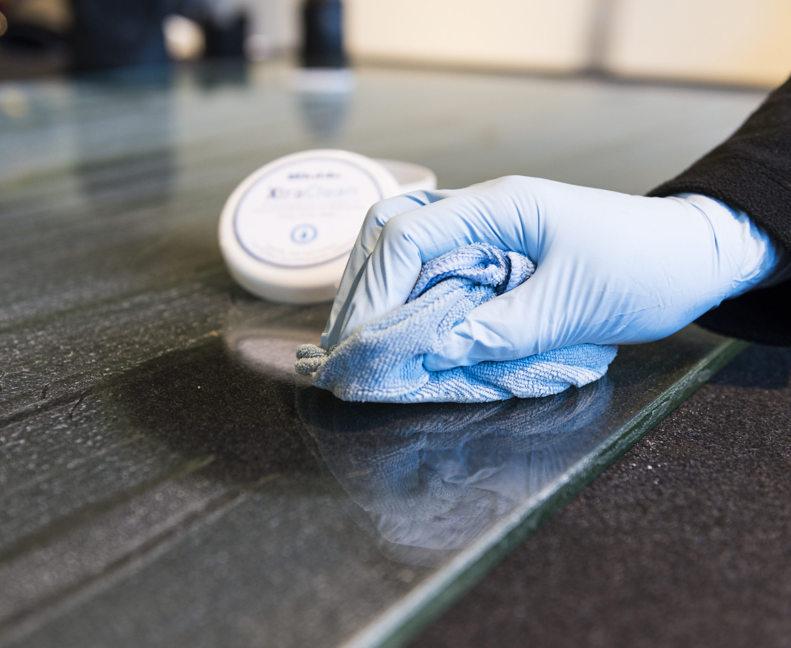 Easy glass scratch removal - Glass Times