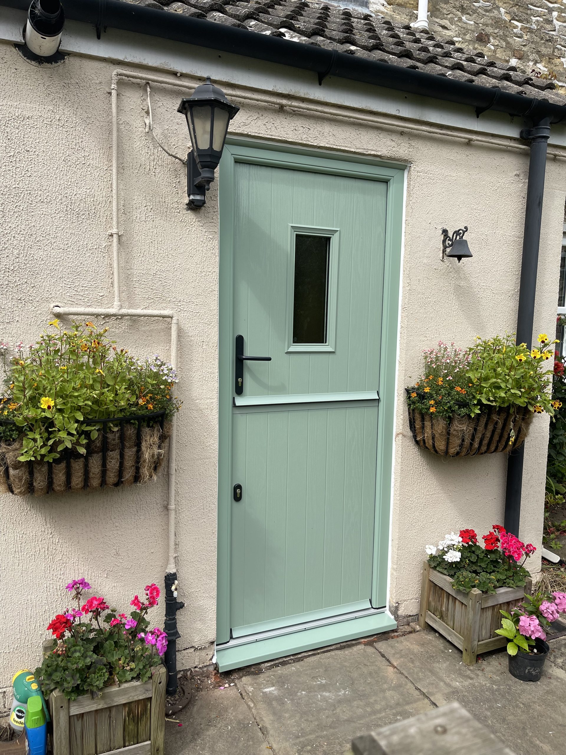 Yale provides ‘seamless security’ for SWC Trade Frames - Glass Times