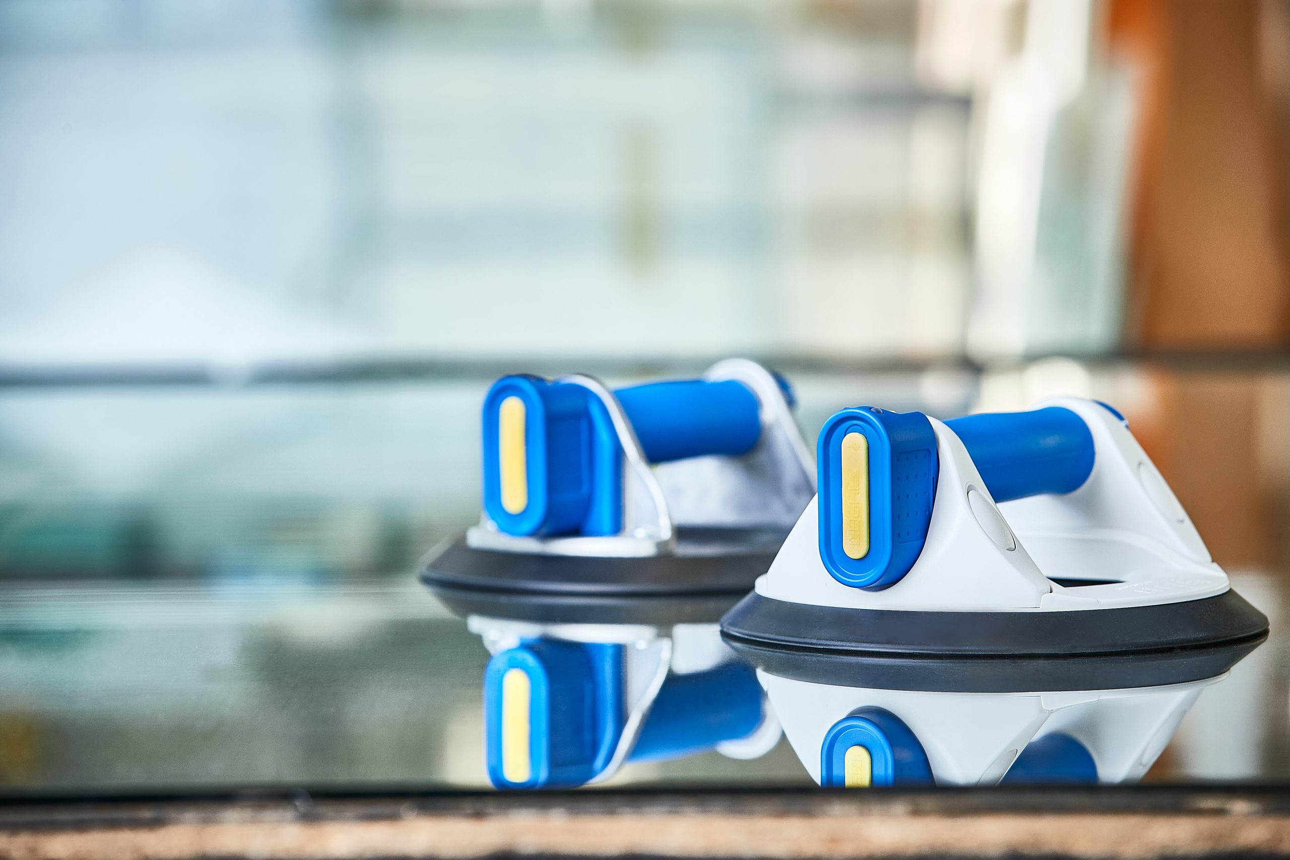 Bohle upgrades Veribor battery-powered lifter - Glass Times